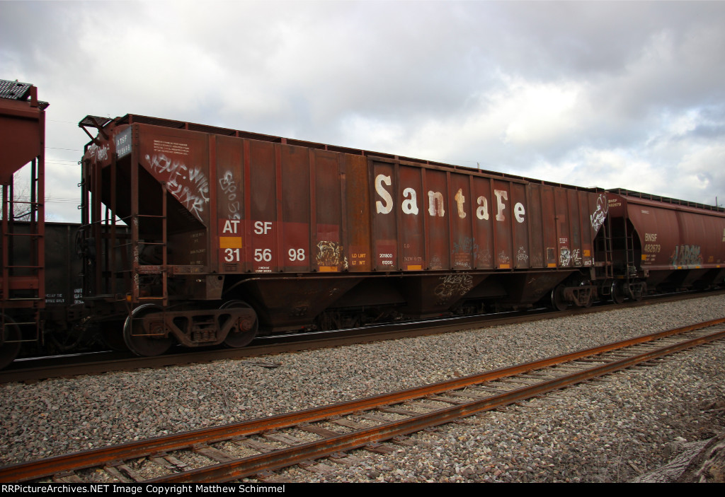 Santa Fe Covered Hopper